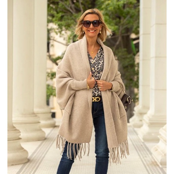 Jacket Society | Tops | Nwt Cream Lightweight Shrug Cardigan With ...